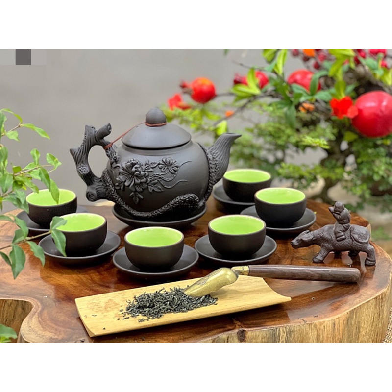Tea set, embossed with high-quality Bat Trang flowers, porcelain tea ...