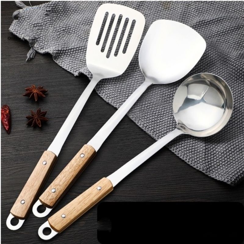 STAINLESS STEEL TURNER LADLE WITH WOOD HANDLE / SENDUK / SUDIP | Shopee ...