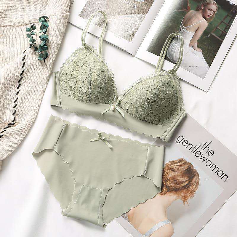 China Red Lingerie Set Women's Wedding Bridal Bra Set No Steel Rings ...