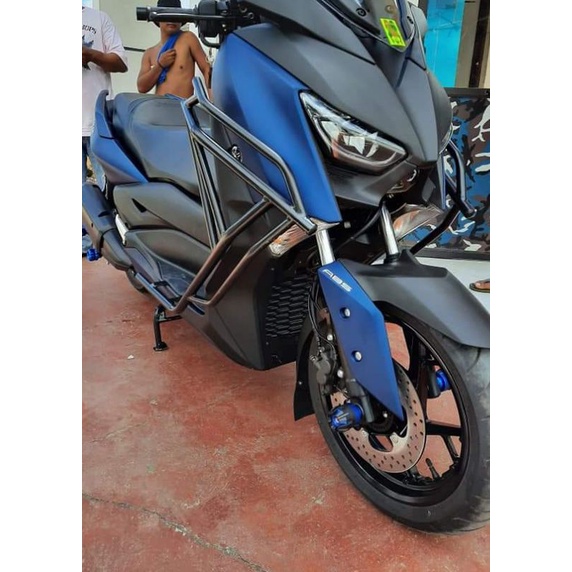 YAMAHA XMAX 300cc - CRASH GUARD V3 DESIGN(powdercoated) | Shopee ...