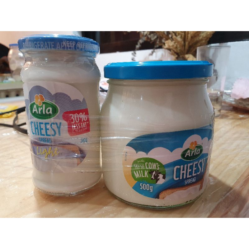 Arla Cheesy Spread with free Arla Cheesy Spread Light | Shopee Philippines