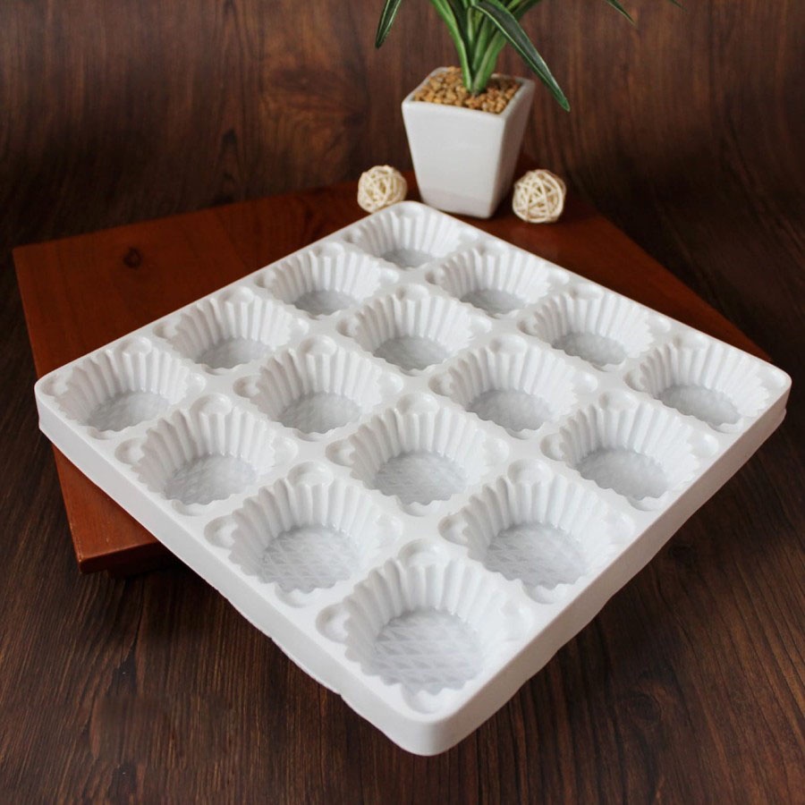 (25 pcs) Mika Fruit Pie Cakes 16 Holes Tray Mika Chocolate Nastar Cakes ...