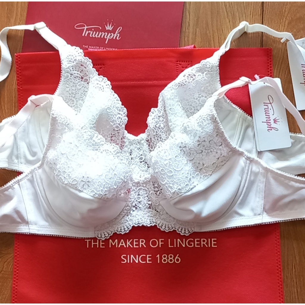 Triumph FASHION 468 bra with thin foam underwire Sizes B75, C75, B80 ...