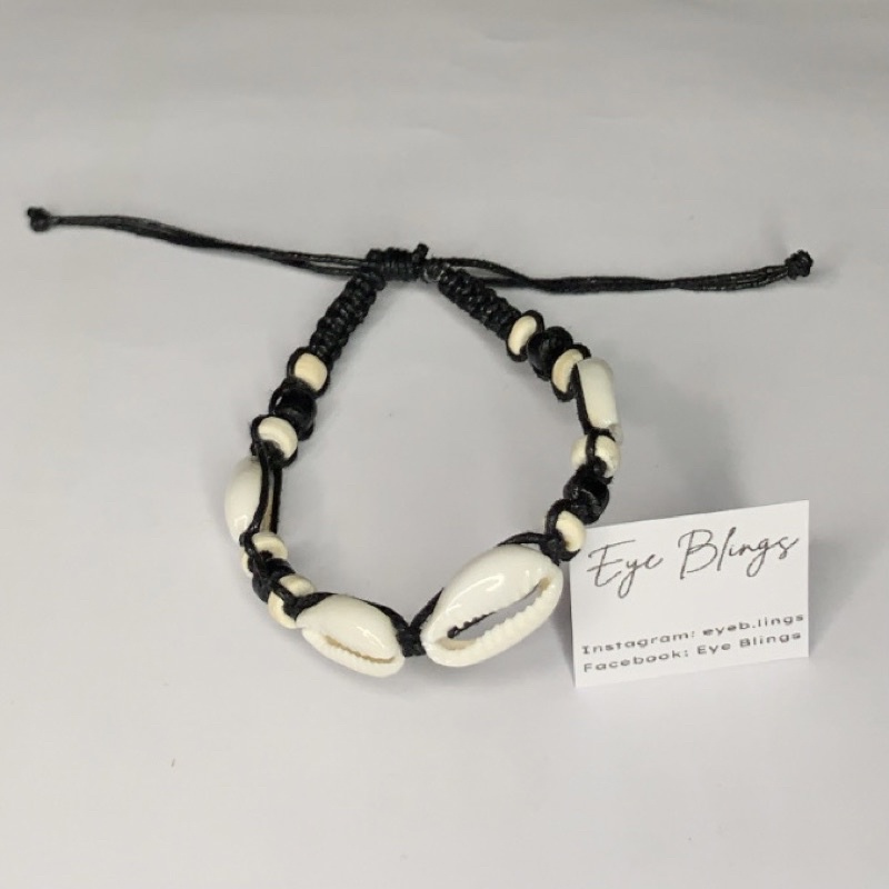 Sea shell bracelet, adjustable ( fit to large) | Shopee Philippines