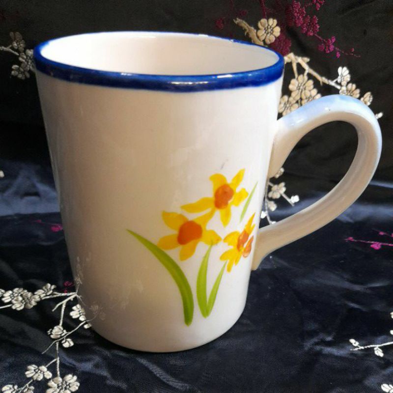 COLLECTIBLE COFFEE CUP LAURA ASHLEY | Shopee Philippines