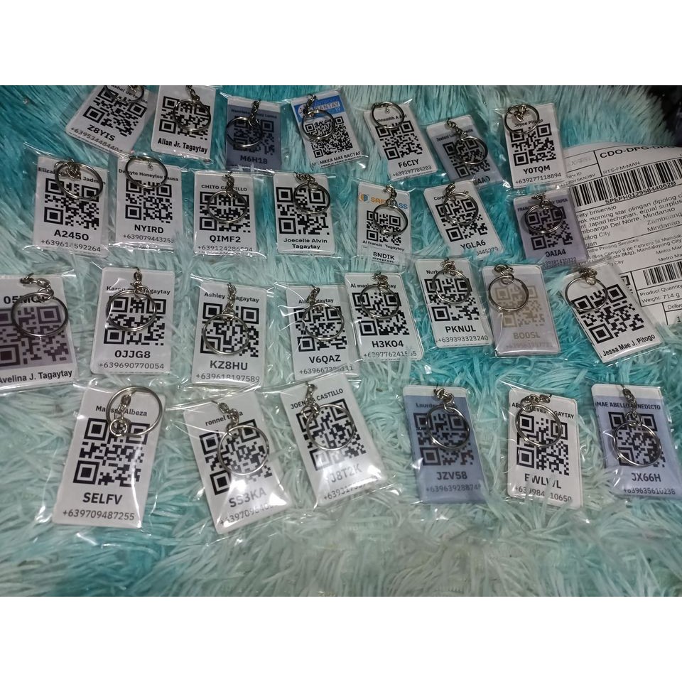 QR CODE KEYCHAIN BACK TO BACK | Shopee Philippines