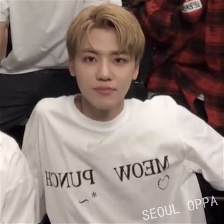 NCT JAEMIN wear / Korea ITZAVIBE MEOW PUNCH MEN/WOMAN FIT T-SHIRTS ...