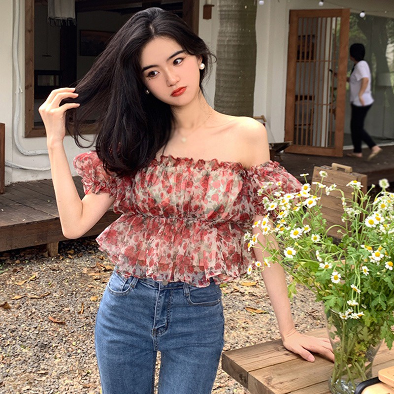 Womens Sexy Summer Fashion Slim Fit Floral Lace Patchwork Crop Top