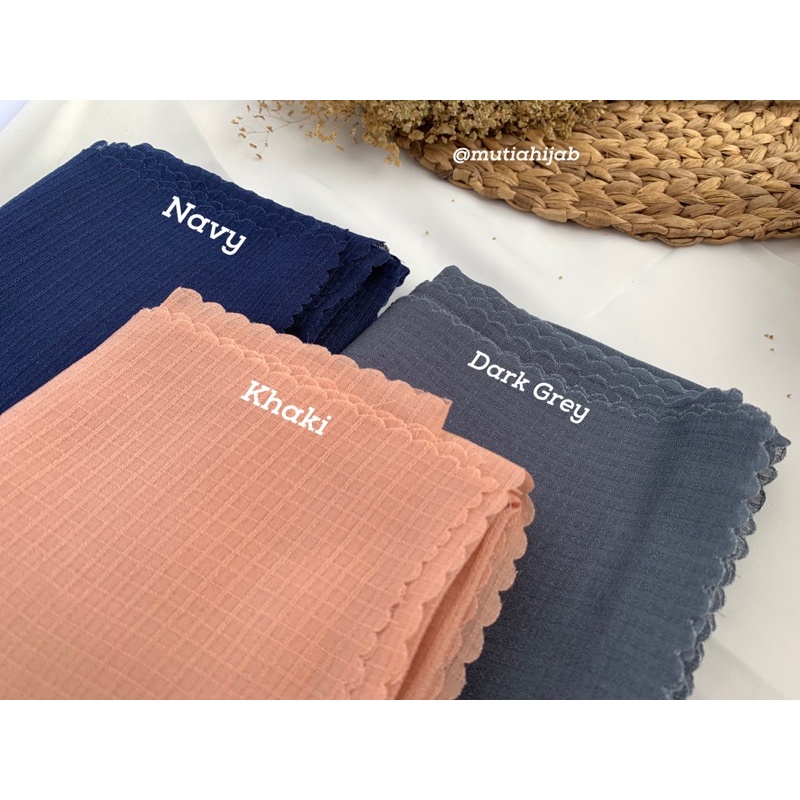 Rectangular hijab with laser cut waffle/laser cut hijab | Shopee ...