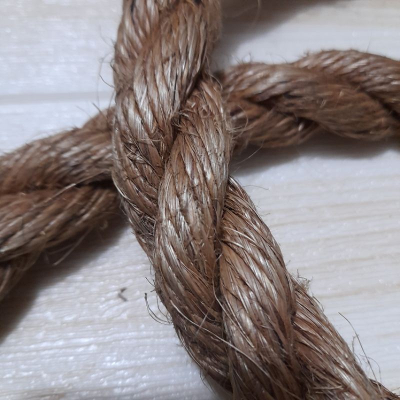 Manila Rope | Abaca Rope 3 ply [ 3/4"-1"-1 1/2"] Sold per Yard | Shopee ...