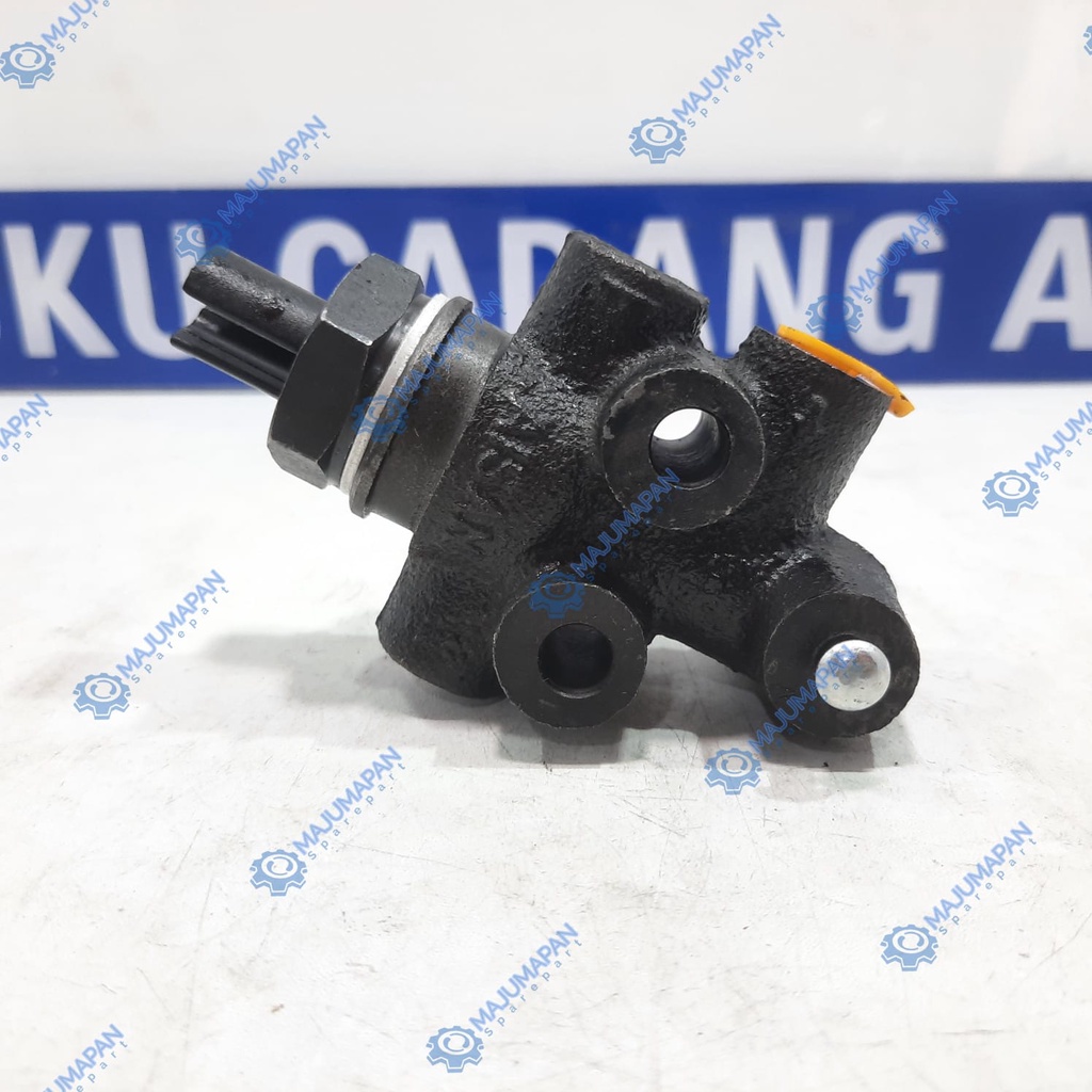 BRAKE VALVE MASTER BRAKE OIL DIVIDER FOR TOYOTA KIJANG SUPER KF40 KF50 ...