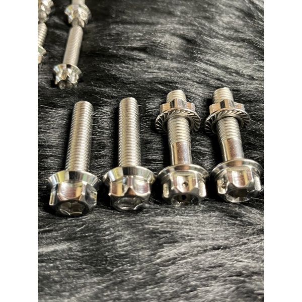 NMAX V2 / AEROX V2 CNC Rear Shock Bolt Set (for Stock Shock) | Shopee ...