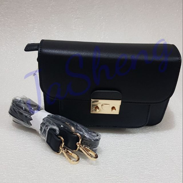 HOW R.U Sling Bag (Black) | Shopee Philippines