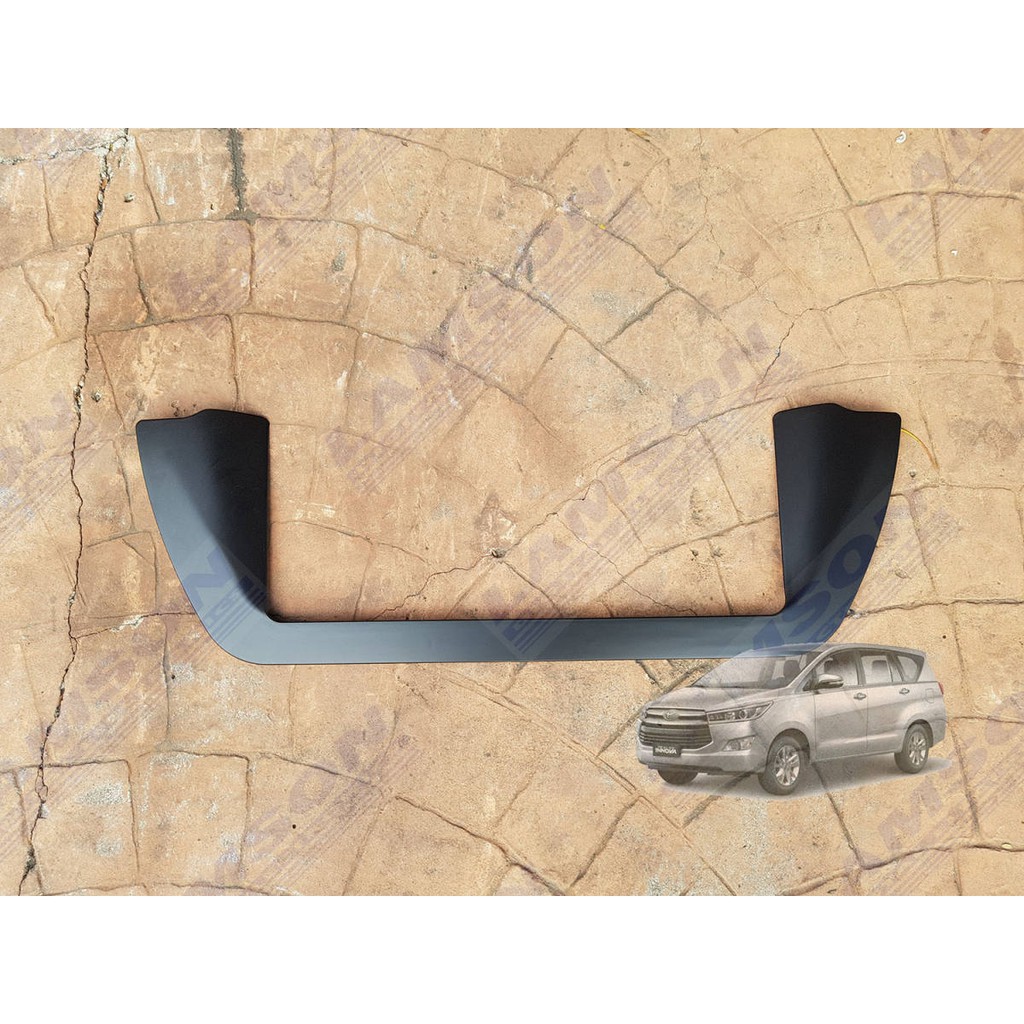 Toyota Innova 2nd Generation 2016 - 2026 License Plate Trim Black ...