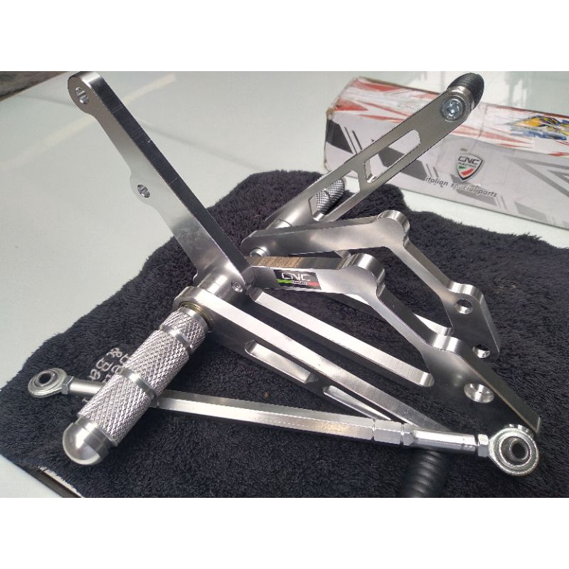 CNC Racing Single shifter for Raider150 Carb/mild convert Raider150 Fi ...