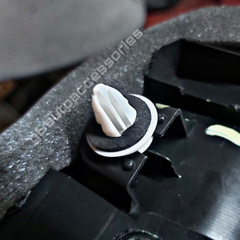 Car Door Trim Panel (White) Clip w/ Foam Washer Sidings Clip Interior ...