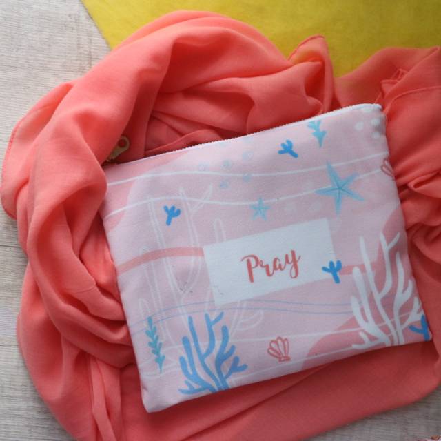 Mini Travel Prayer Mat With pouch (MINOR DEFECT) | Shopee Philippines