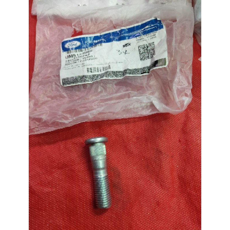 Original ford ranger 2500cc wheel bolts | Shopee Philippines