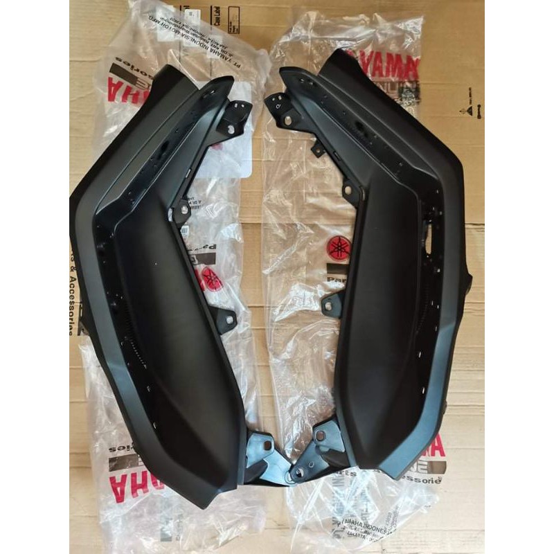 Nmax 2019/2020 Footboard nmax version 2 footboard Yamaha original ...