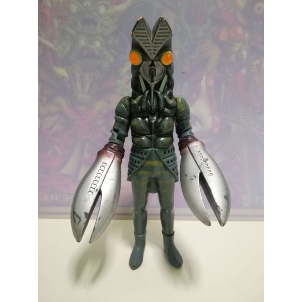 Alien Baltan - Articulated wrist with light, Ultraman kaiju | Shopee ...