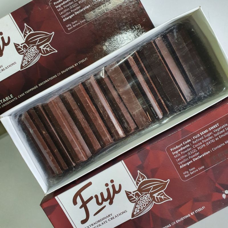Fuji Sticks Semi Sweet 1KG Chocolate Big Size, Chocolate Compound ...