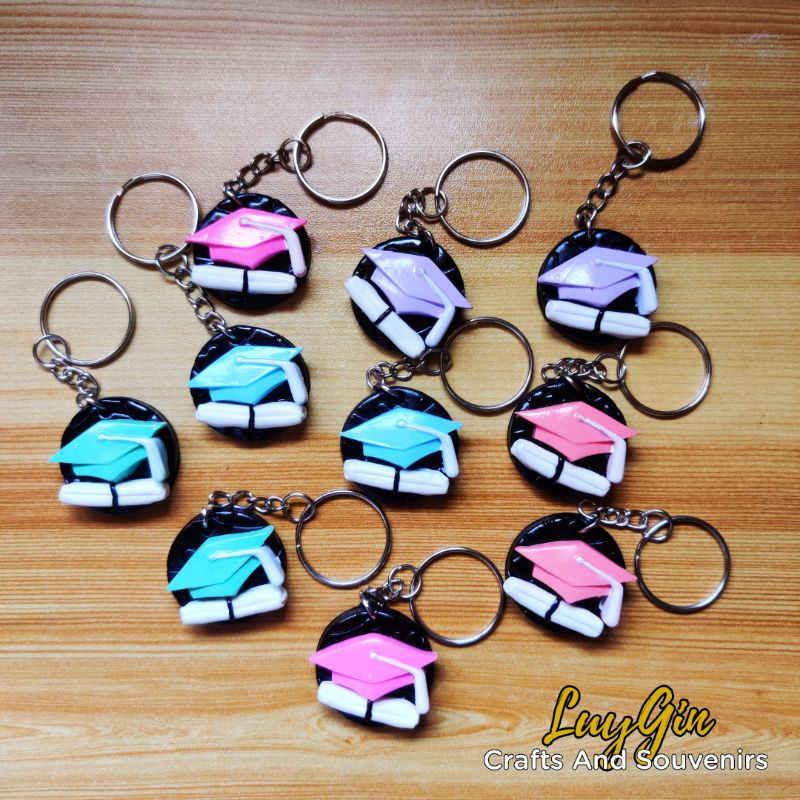 Graduation Cap Diploma Keychain Souvenir | Free Customized Message card ...