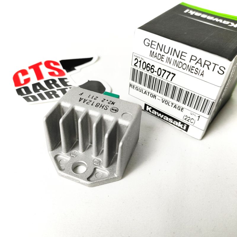 Original Kawasaki KLX 150 KLX150 Regulator Rectifier 21066-0777 ...