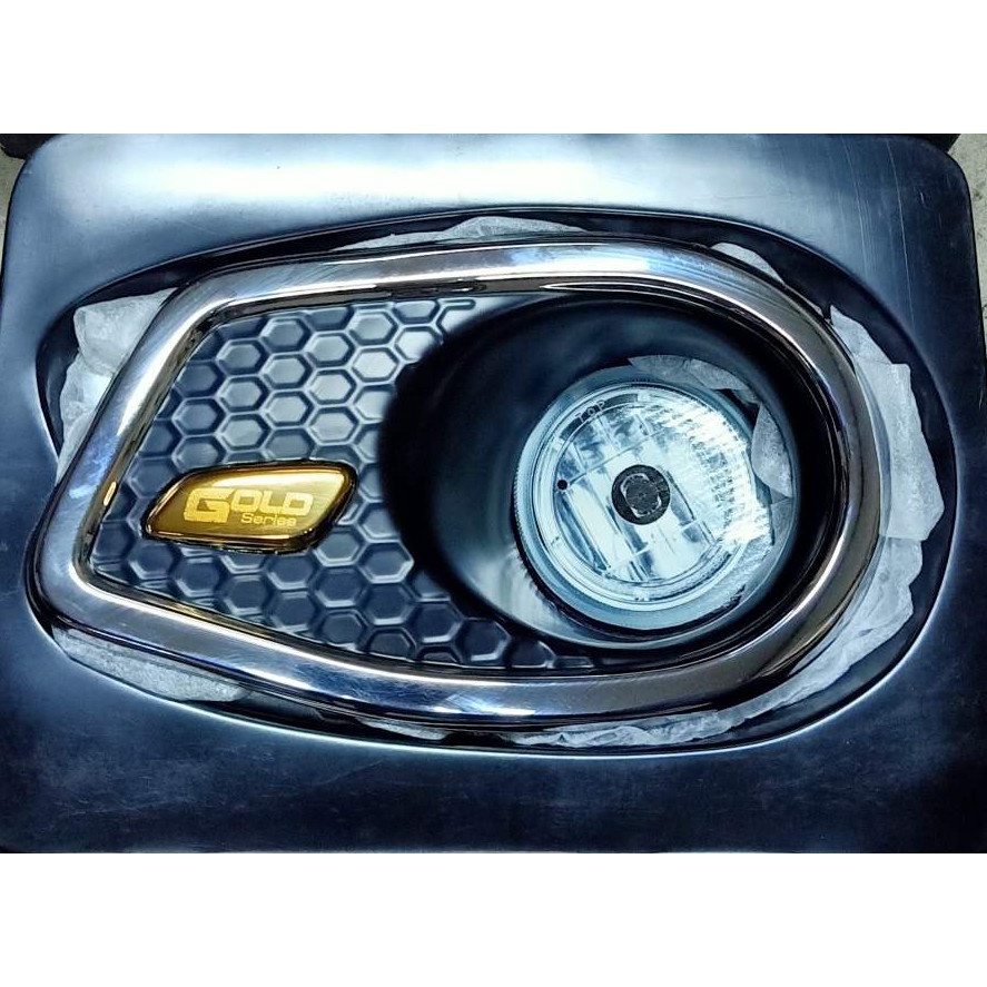 Isuzu D-Max 2008-12 Foglamp Chrome Garnish DMax Fog Lamp Light Foglight ...