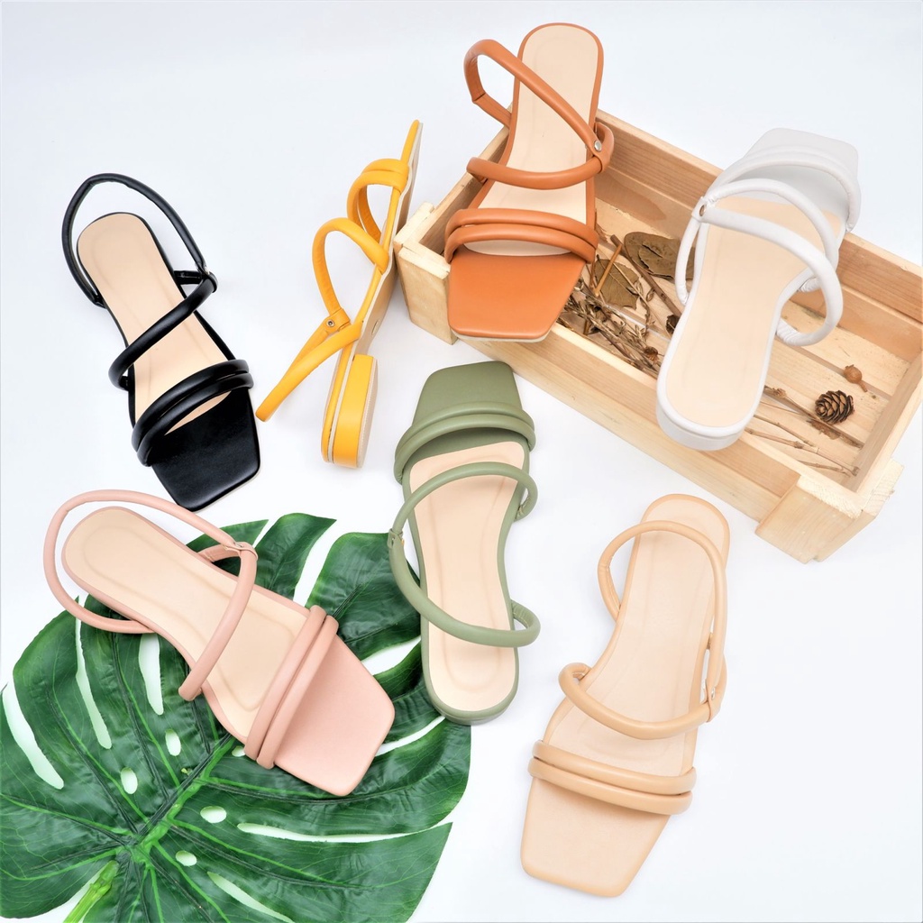 R&A559 1-Inch Square Toe with Multi-Padded Toe Straps in Block Heels ...