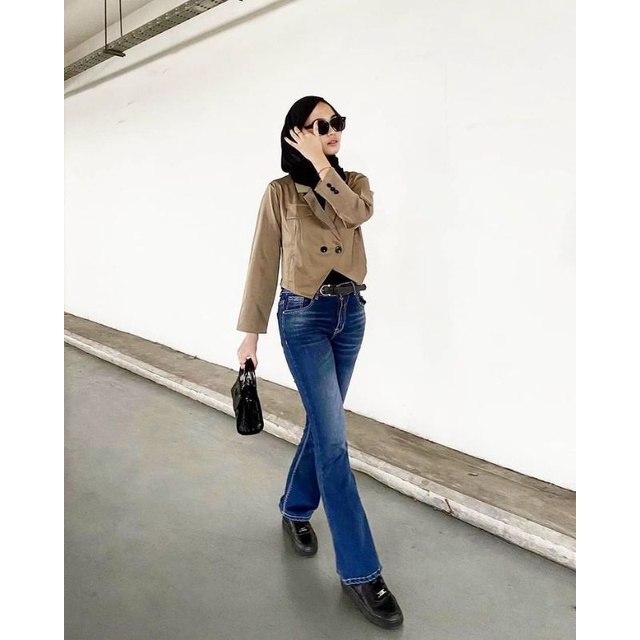 Upgradejeans INNIU UPGRADE Mid Rise Bootcut Cutbray Jeans - Navy Blue ...