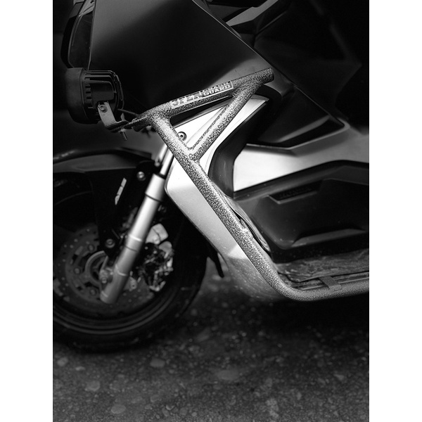 ADV 150 Only powder COATED HALF CRASH GUARD with BUILT IN LED BRACKET HEAVY DUTY! | Shopee ...
