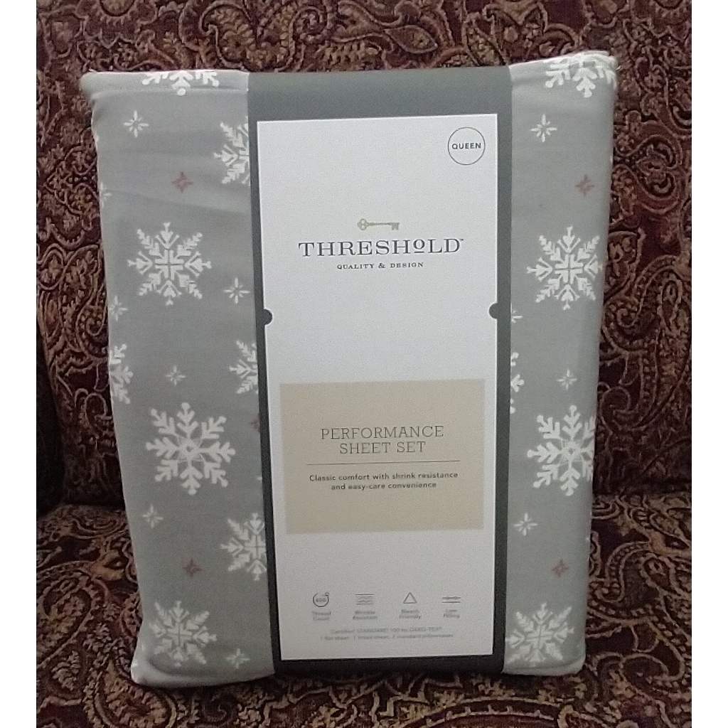 Threshold (a Target Brand) Performance Gray Snowflakes Queen 400TC ...