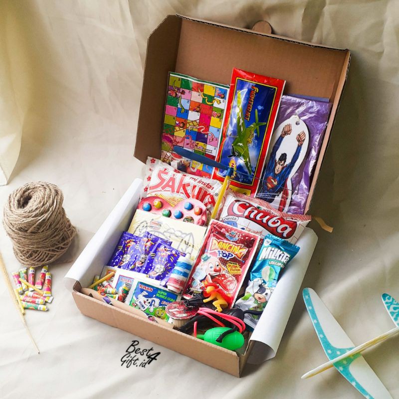 Snack Box, Gift Box, Hampers Nostalgic Nostalgic, Many Contents ...