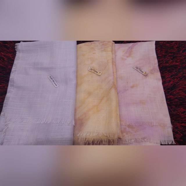 Original Secondhand Rawis Dian Pelangi Square Hijab | Shopee Philippines