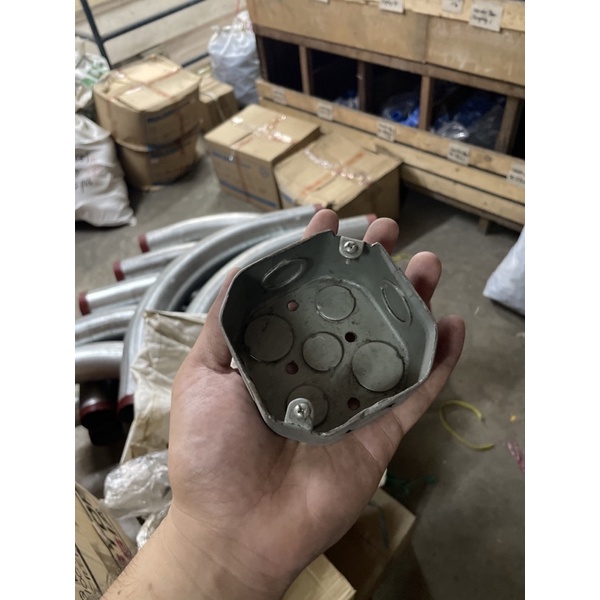 UTILITY BOX SQUARE BOX 4x4 4-11/16 junction box PVC metal utility metal ...