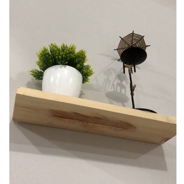 KAYU HIASAN DINDING Solid Wood Wall Shelf, Room Partition Holder ...