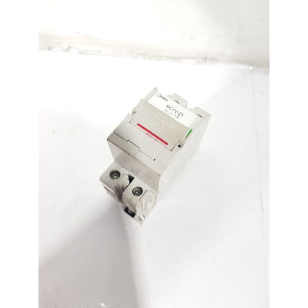 Circuit Protector 5A 2POLE NC1V-21 IDEC(Original Made in Japan ...