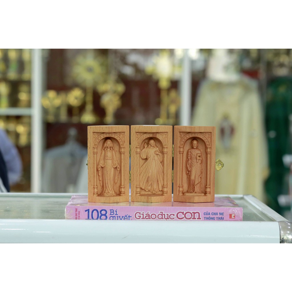 Mini Catholic altar - B1 mini altar - Vietnamese Catholic Bookstore ...