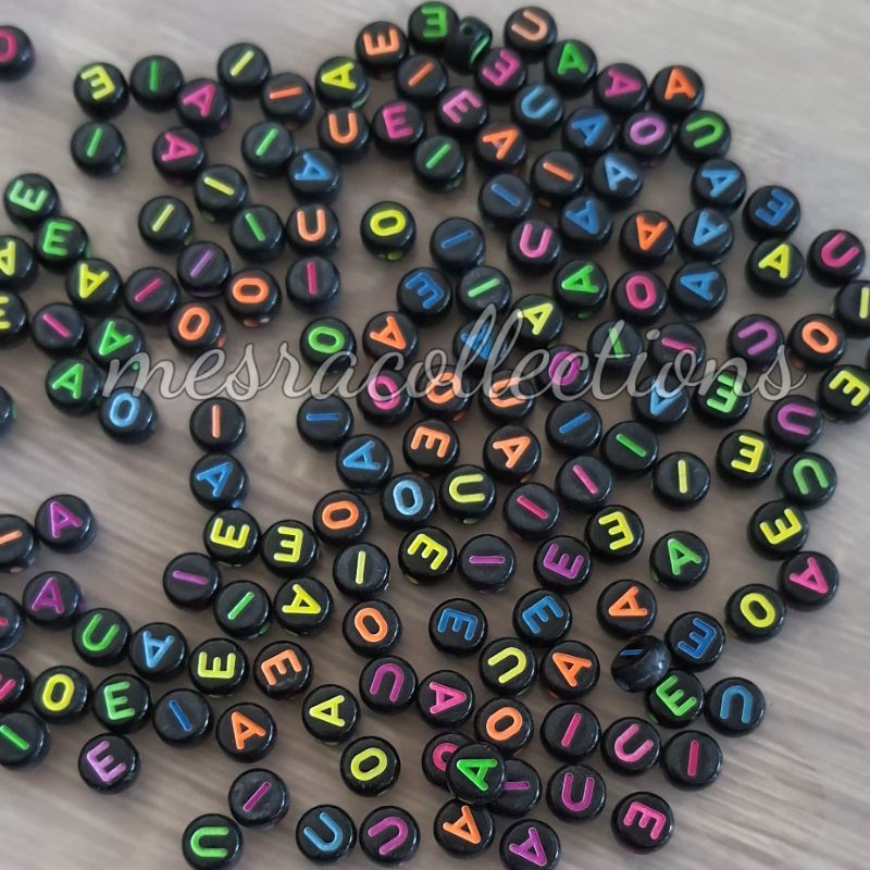 100 pcs AEIOU beads alphabet vokal abjad manik huruf untuk craft ...