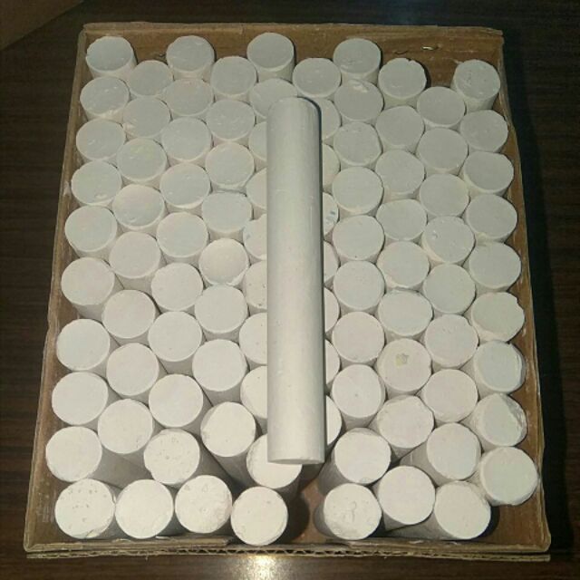 chalk 90 pcs in the one box color white | Shopee Philippines