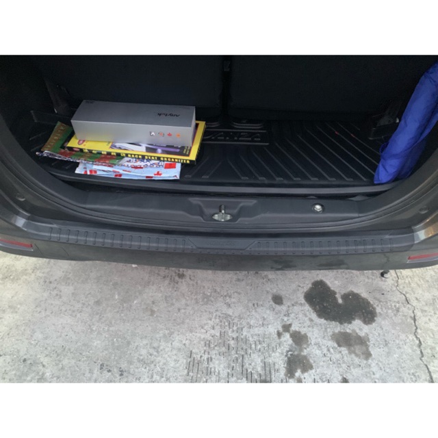 Brand new avanza 2016-2019 rear step sill stepsill plain black | Shopee ...