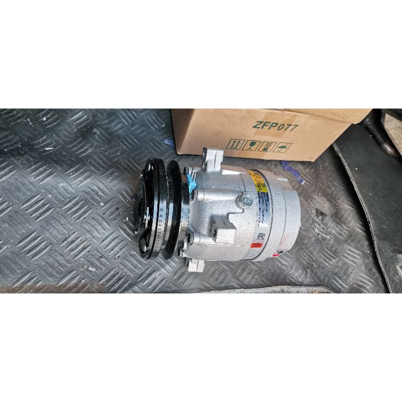 Back Hoe Heavy Equipment AC Compressor 24volts (Original) | Shopee ...