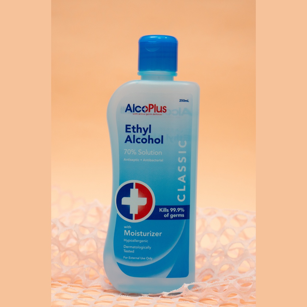 AlcoPlus Classic Ethyl 70% Alcohol with Moisturizer 250ml | Shopee ...