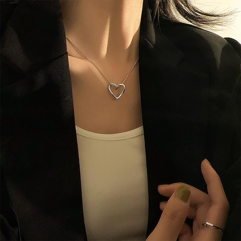 Fashion Women Jewelry Alloy Simple Heart Pendant Necklace | Shopee ...