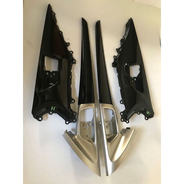 DOOR PANEL TRIM BLACK PIANO INNOVA REBORN VENTURER ORIGINAL | Shopee ...