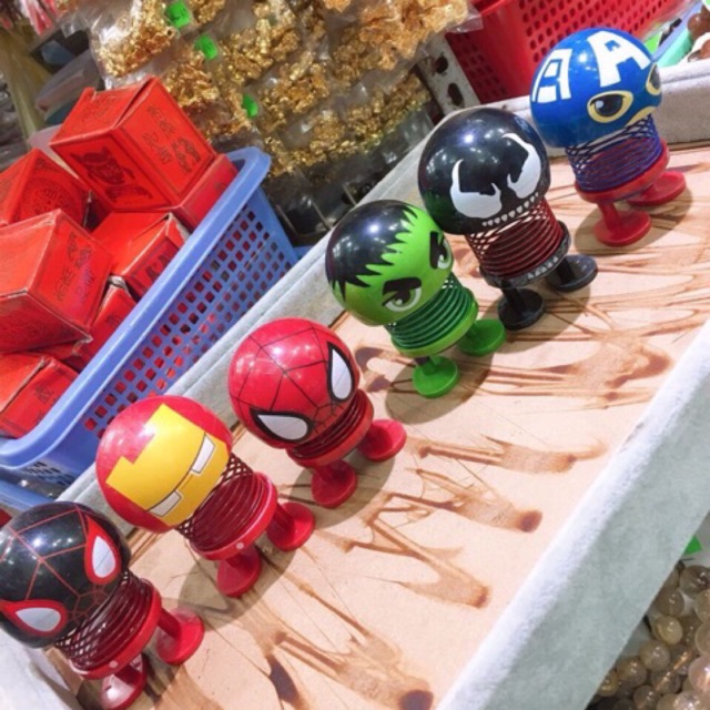 XO Combo of 6 Avengers Super Hero Squad with different EMOJI springs ...