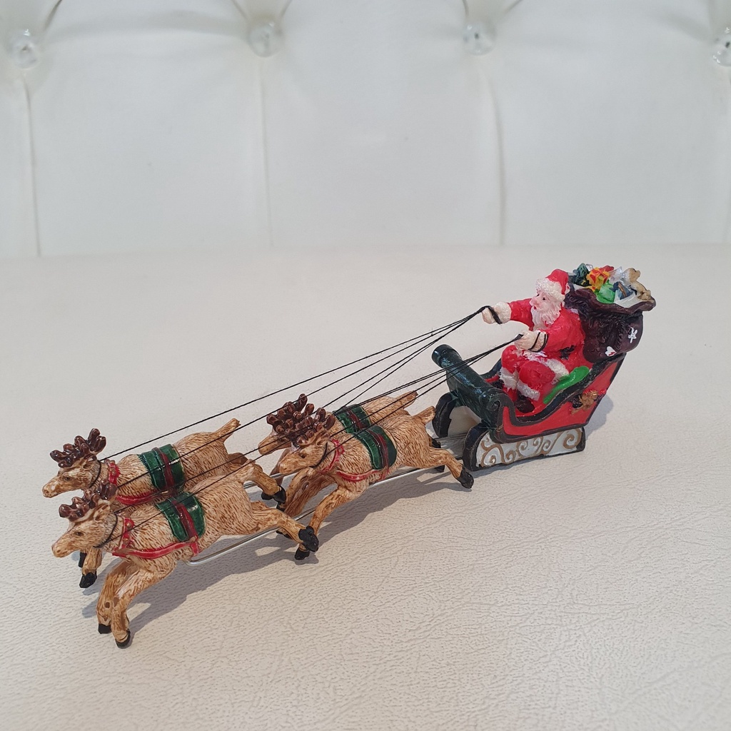 Christmas Village Santa Claus Sleigh Ride with 4 reindeers 16 x 3 x 5 ...