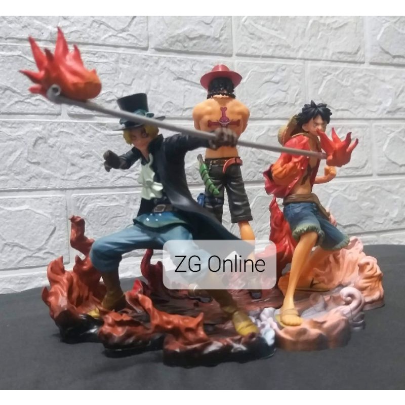 One Piece Brotherhood Anime Action Figure Luffy Sabo Collection Display ...