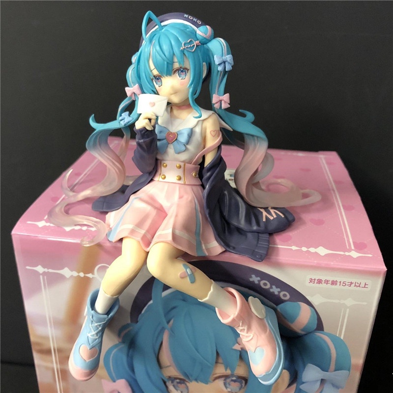 Hatsune Miku Figure Cute Kawaii Miku Sitting Statue Figurines ...