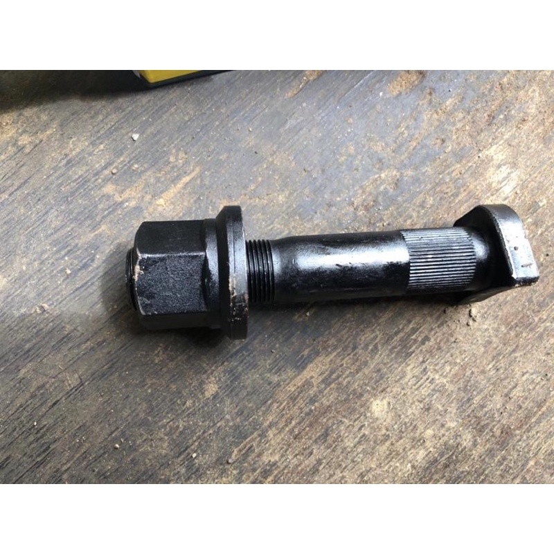 WG9112340123 bolt with nut Howo | Shopee Philippines